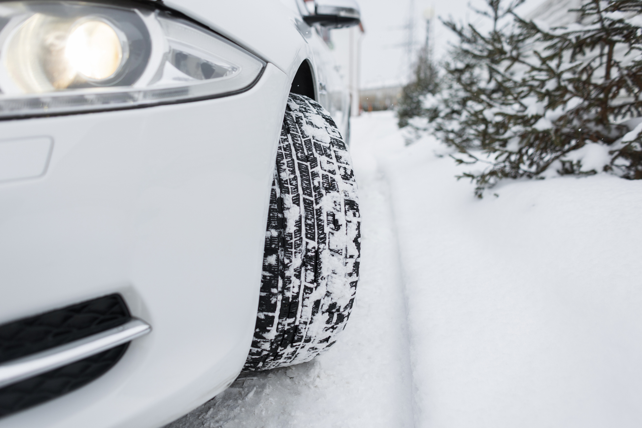 7 Habits That Reduce the Lifespan of Your Tires | Point S